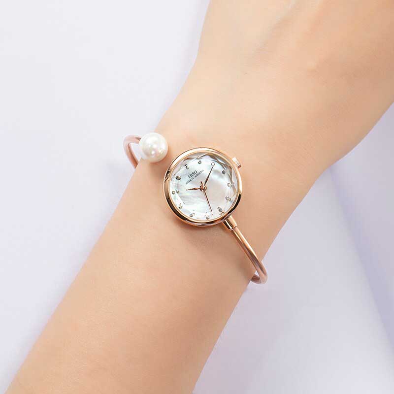 Light and Dainty Bangle Bracelet Quartz Watch for Women – Inspire Watch