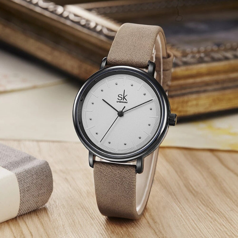 Minimalist Numberless Dial with Retro Vegan Leather Strap Quartz Watch ...